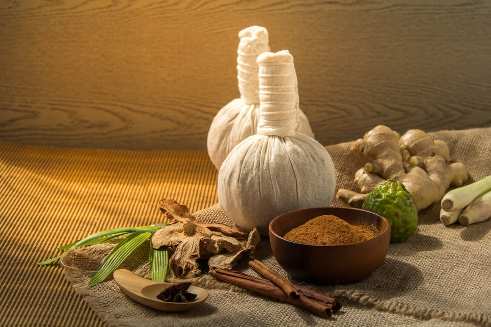 Ayurvedic massage by Wellness Centers and Retreat in Kerala | Onayurveda